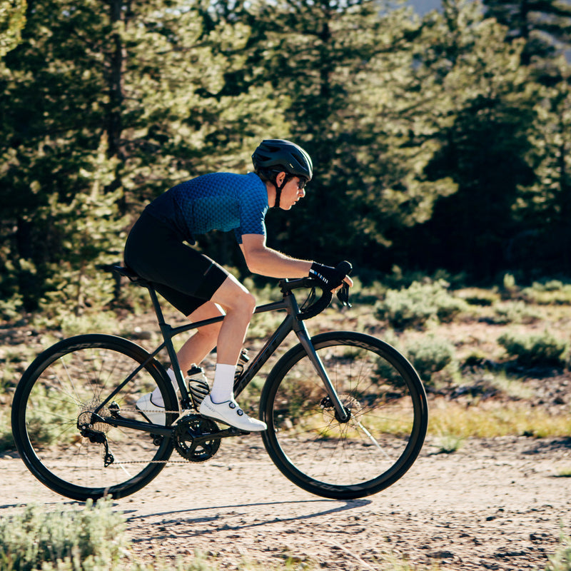 Giant Contend – Comfortable & Stable Road Bike | Ivanhoe Cycles