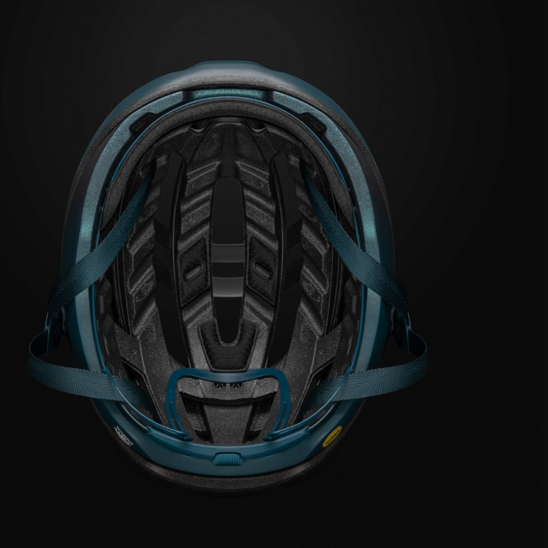 Giro Helmets | Ivanhoe Cycles